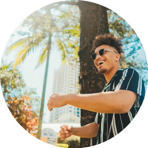 Kennyon Brown | iHeart