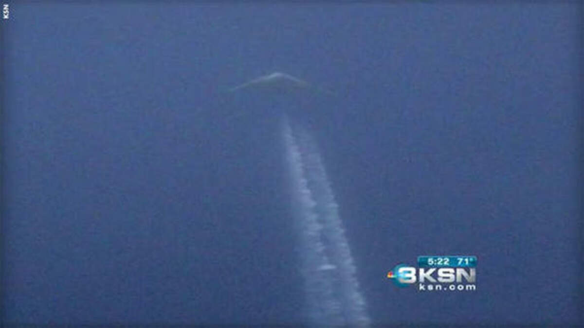 Mystery Triangle Over Wichita | Coast to Coast AM