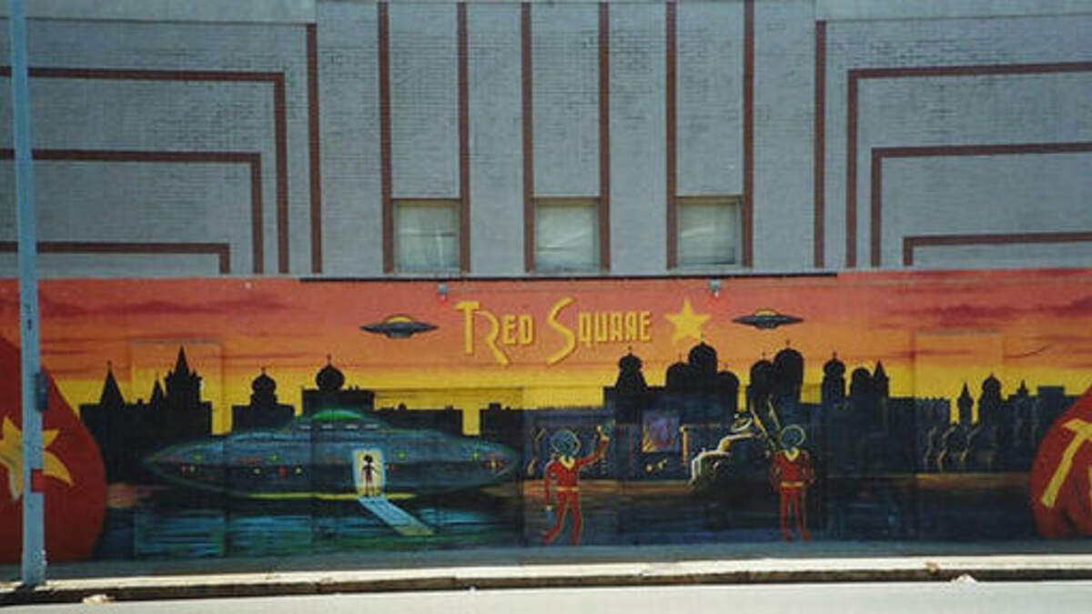 Mural: Aliens Visit Red Square | Coast to Coast AM