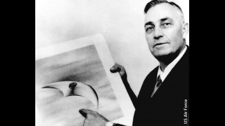 Kenneth Arnold UFO Case Turns 70 | Coast to Coast AM