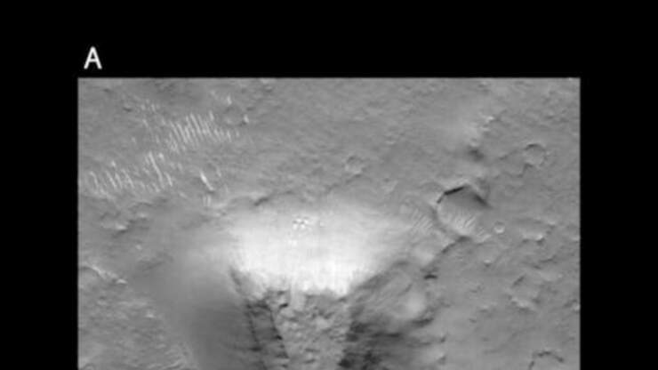 Mars 'Keyhole' Formation | Coast to Coast AM