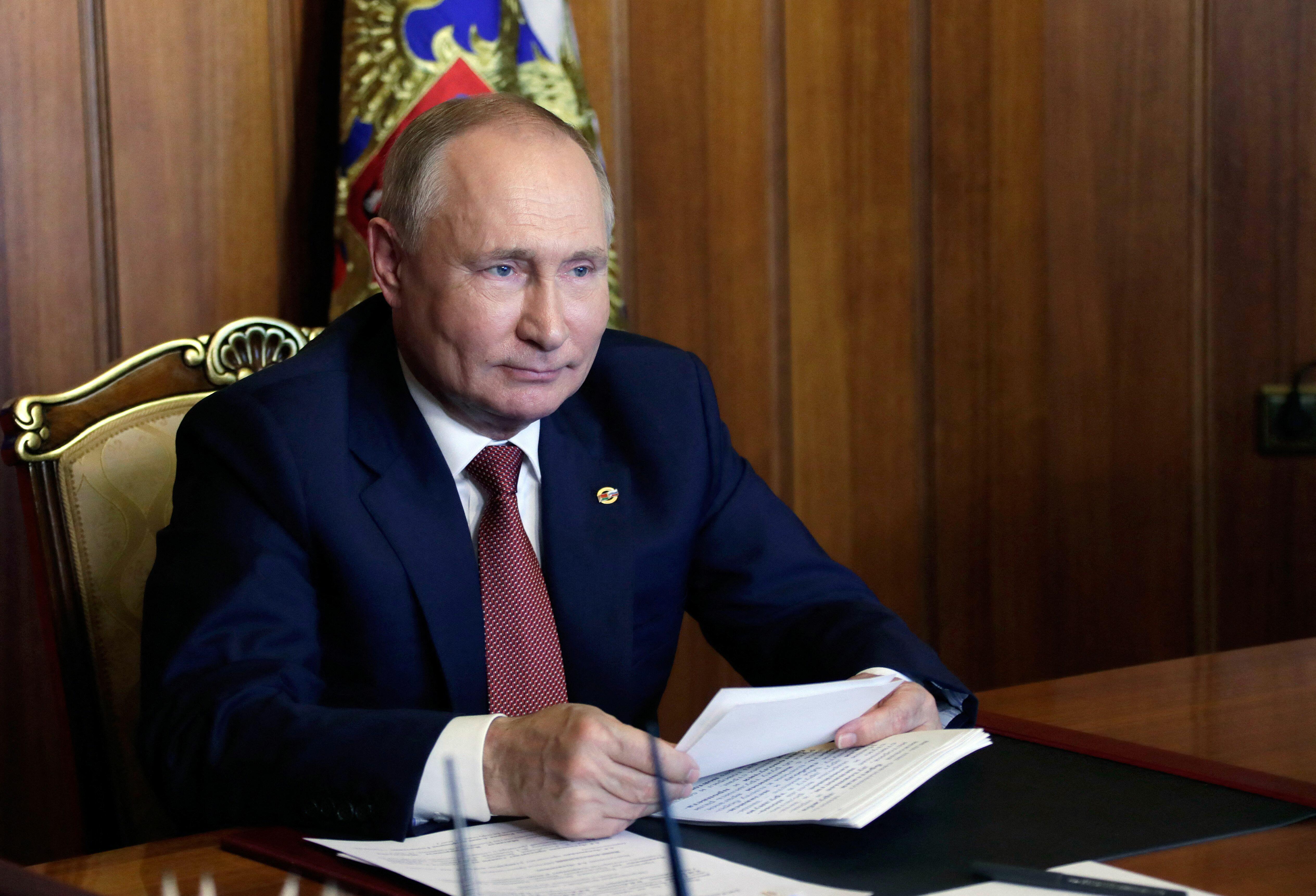 Admiral James Stavridis on if will Putin Invade Ukraine | iHeart
