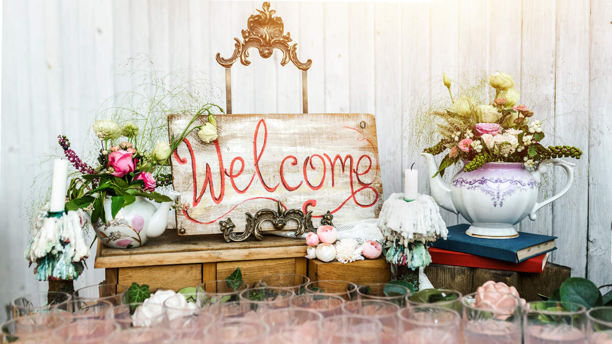 DASI in Wonderland 2024 | 102.3 WSUS