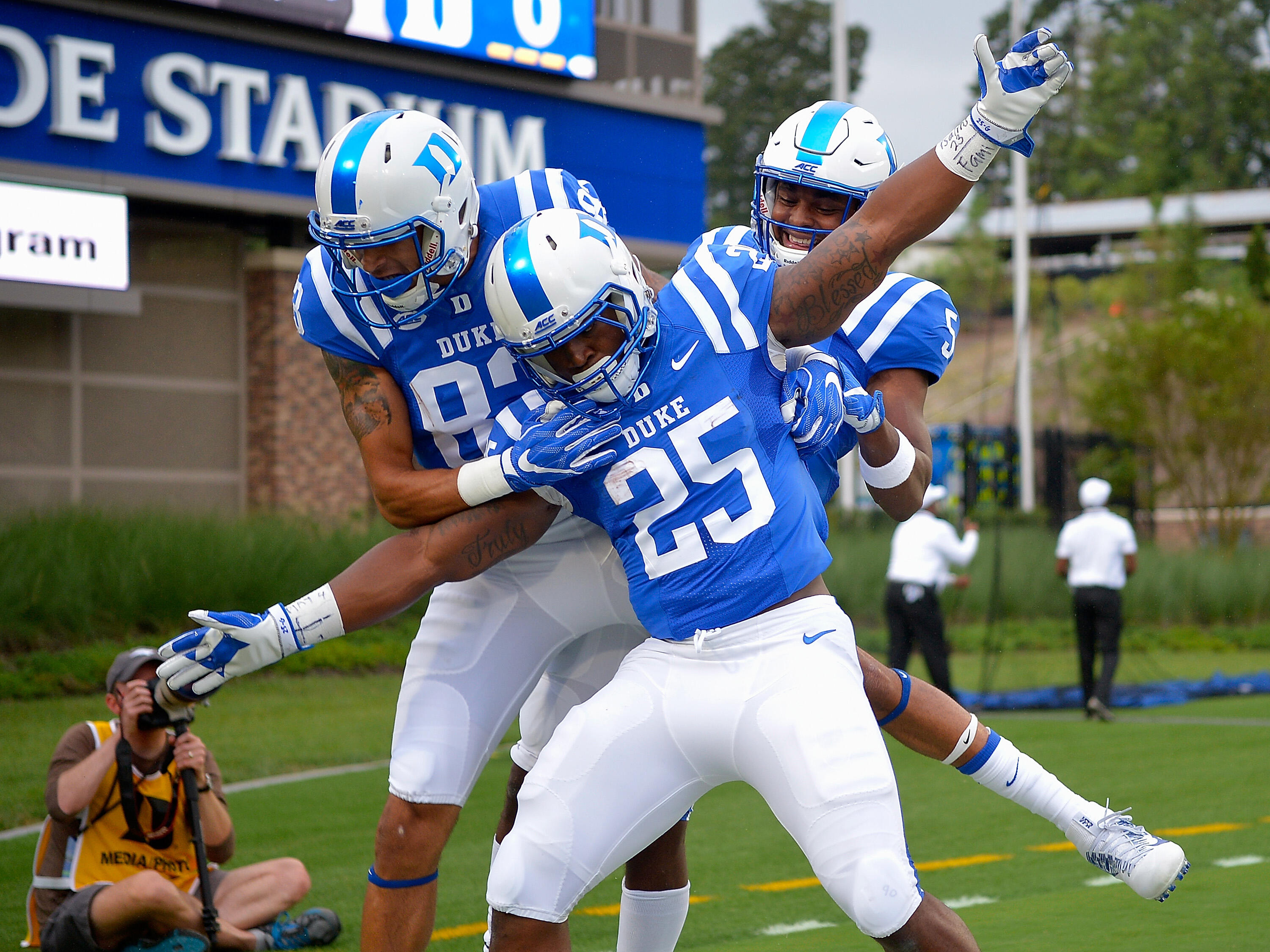 WATCH: Duke Football Player Stuns Teammates By Singing Opera | iHeart
