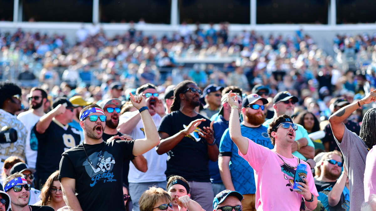 Duuuval!!! | 101one WJRR | Lynch and Taco