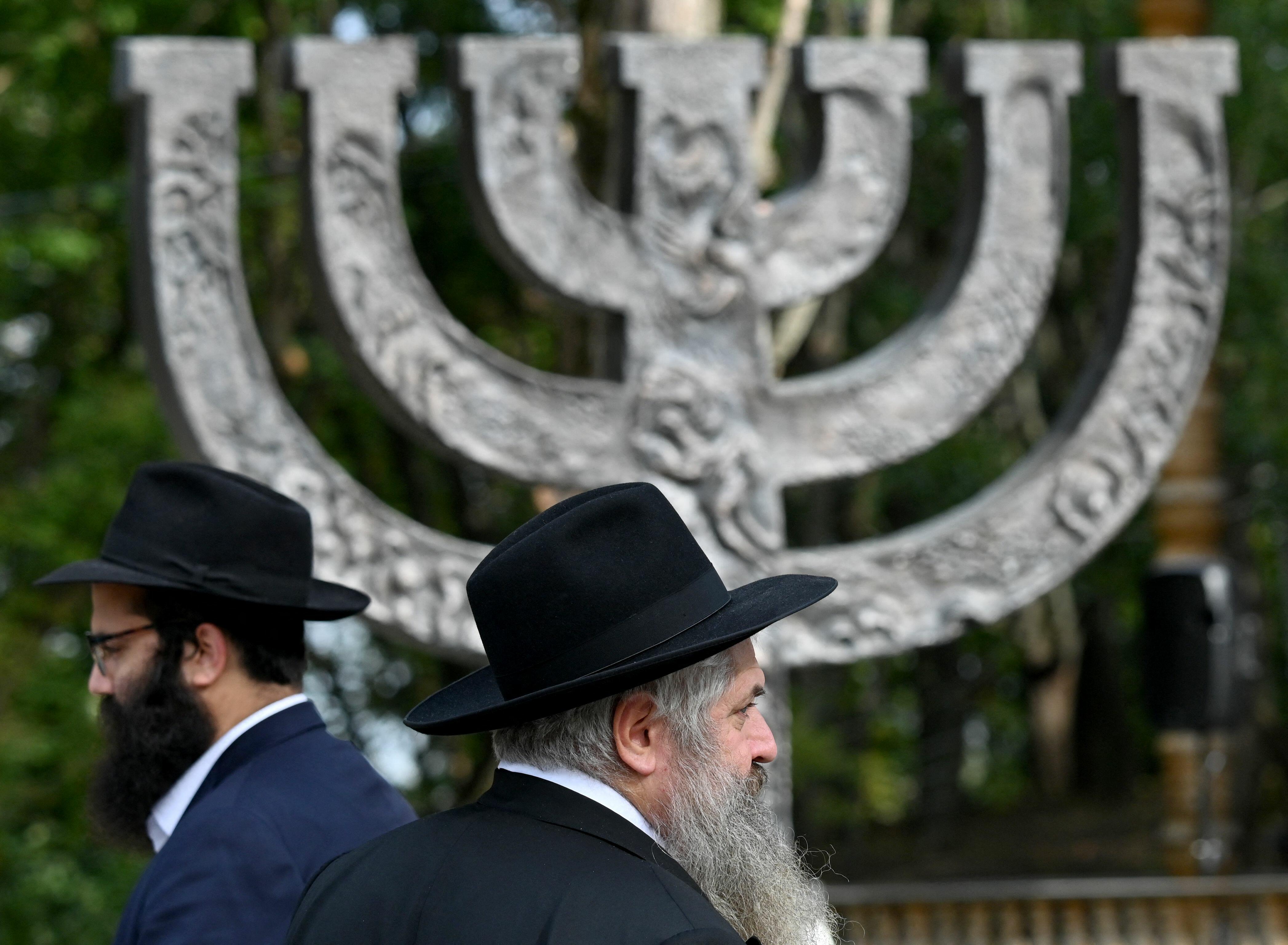 Rabbi Raphael Leban Answering Listener Questions | iHeart