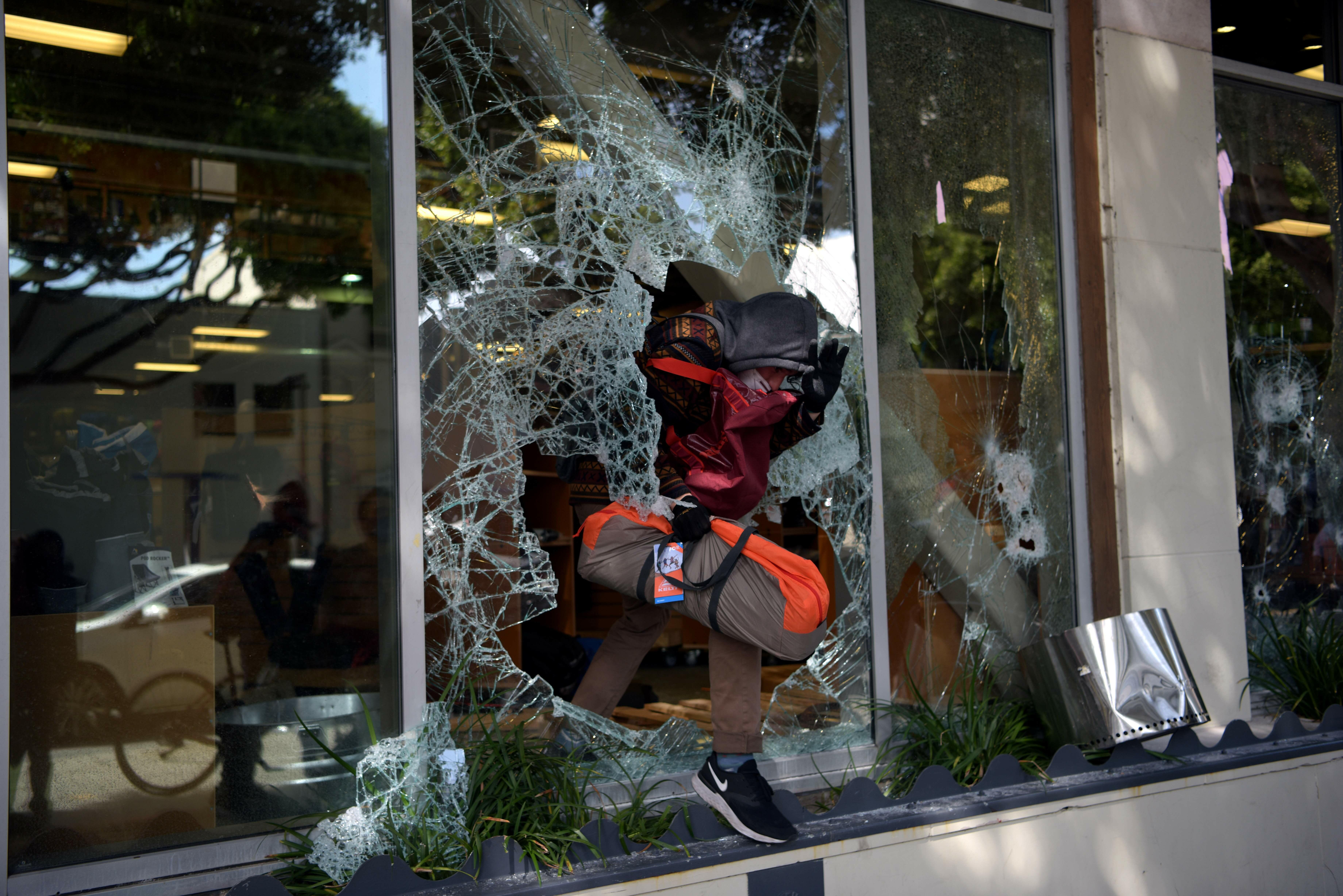 TGIF Blogcast: The scourge of retail theft; Things to do in Boulder ... TGIF Blogcast: The scourge of retail theft; Things to do in Boulder ...