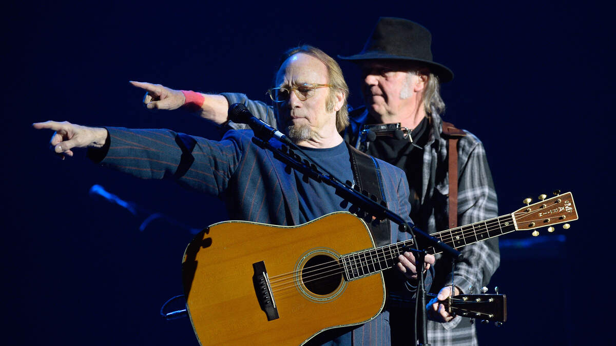 Neil Young Joins Stephen Stills to "Light Up the Blues" | Lone Star 92.5 | The Bo and Them Show