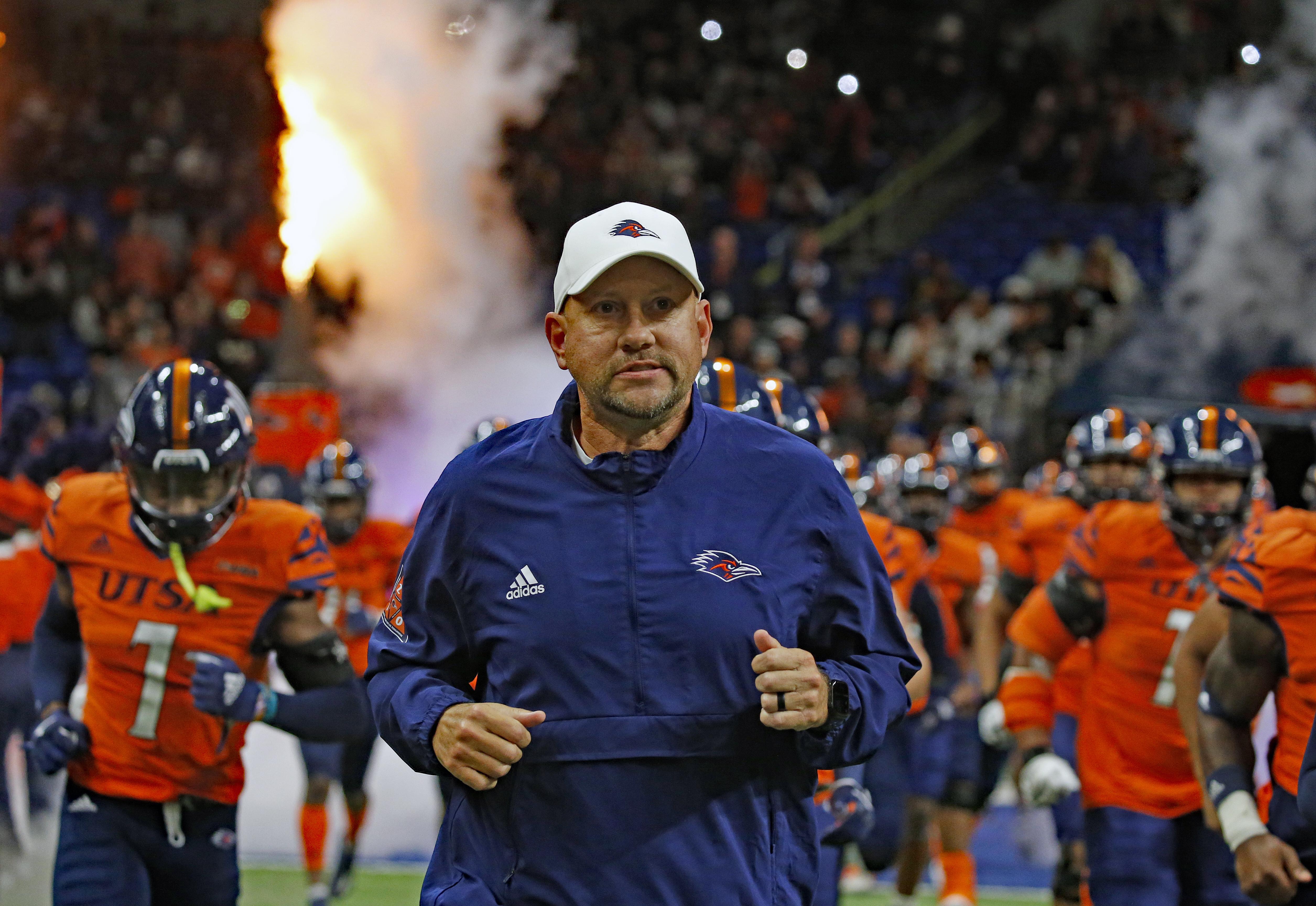 American Athletic Conference Unveils UTSA's 2023 Football Schedule | iHeart