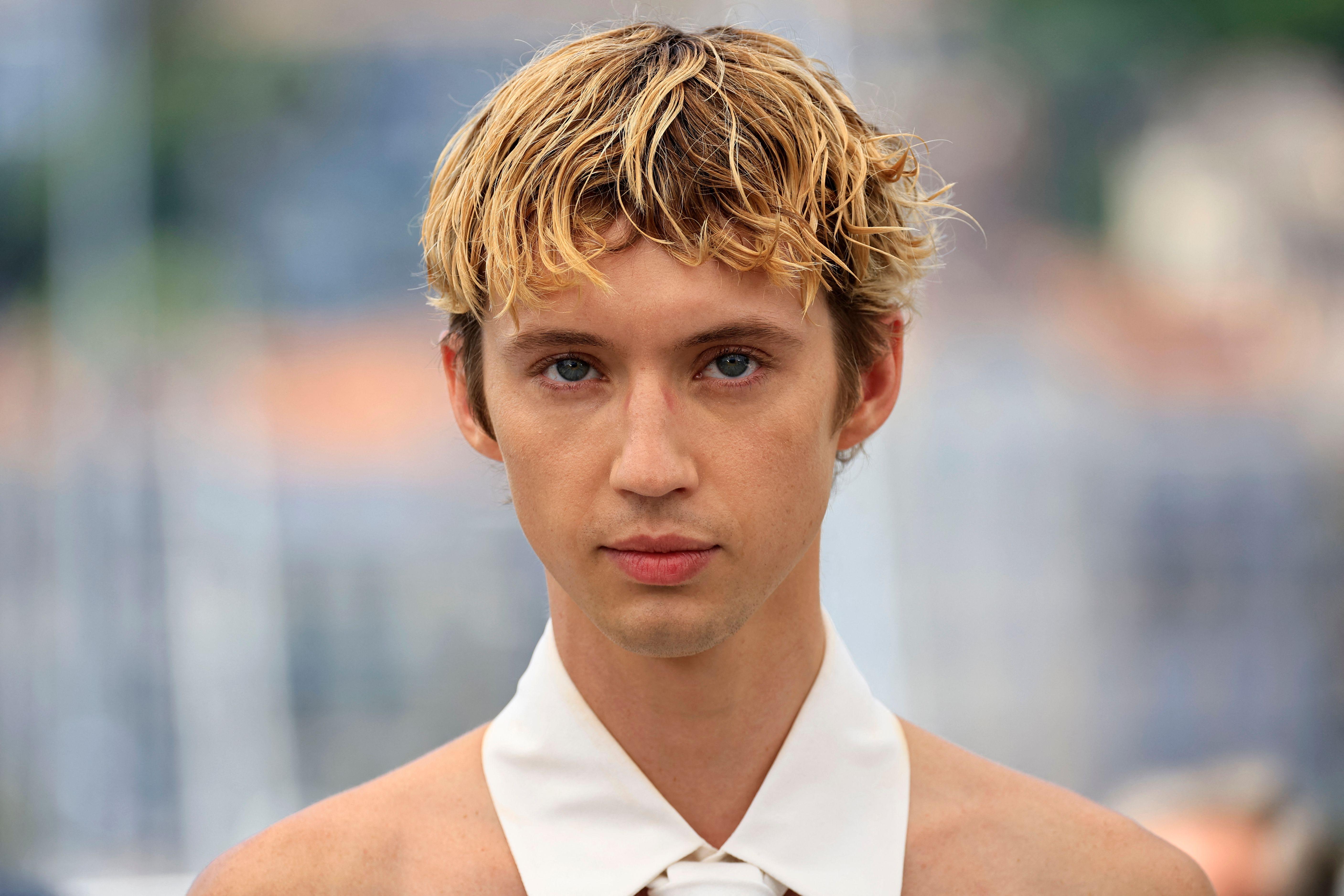 We Are Getting a PinkPantheress & Troye Sivan Collab! | iHeart