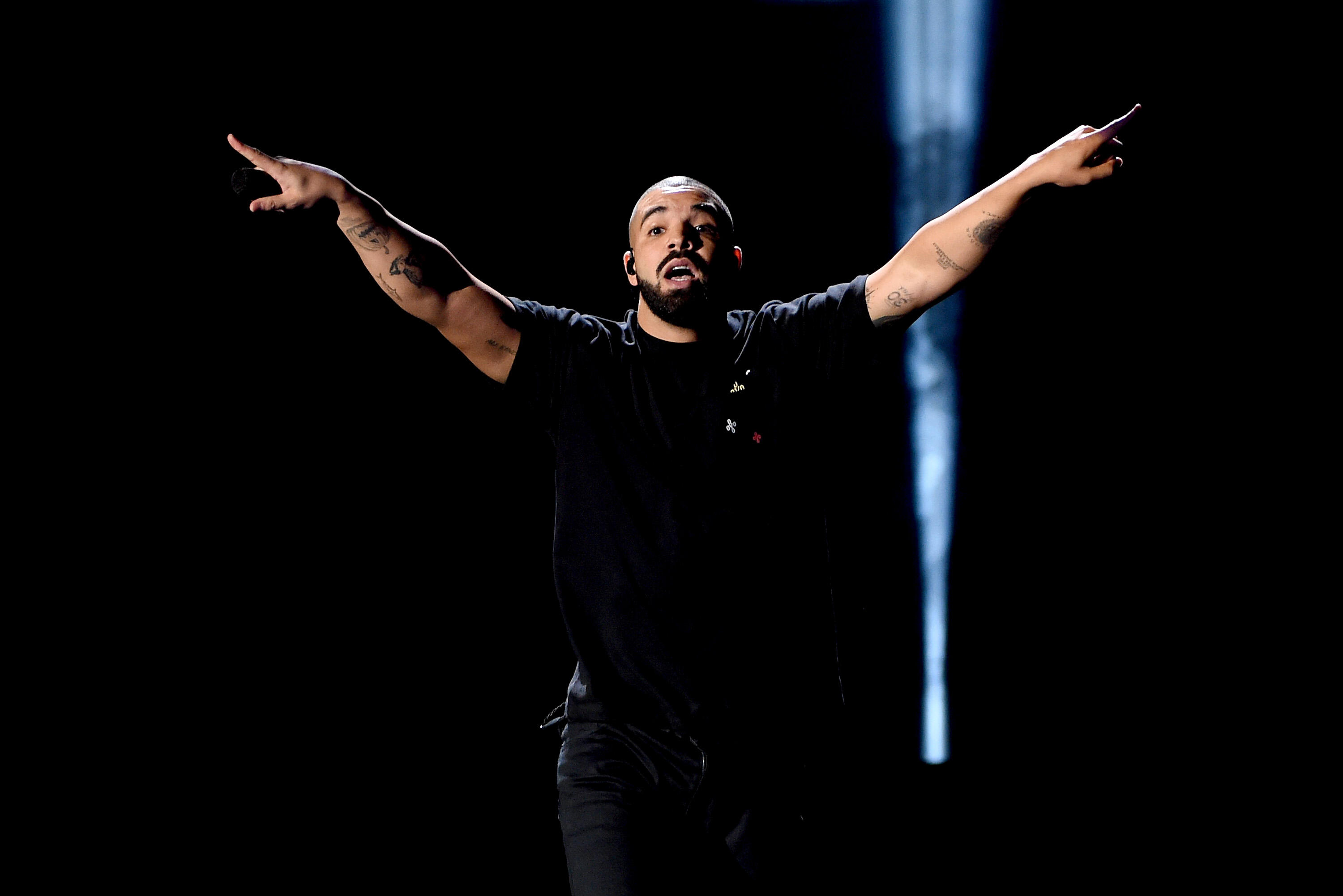 Drake Shows Off His Collection Of Bras Thrown At Him & Teases New Album ...