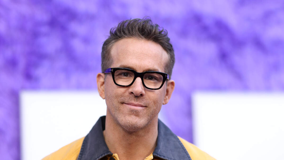 Ryan Reynolds Is Trying to Lower Your Expectations for Deadpool ...