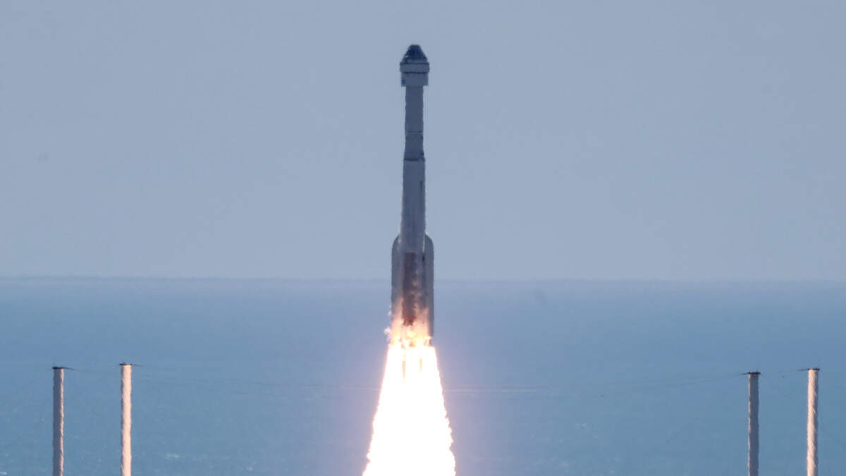 Boeing lanza la misión tripulada a la Estación Espacial Internacional | Rumba 100.3 | Gaby Calderon