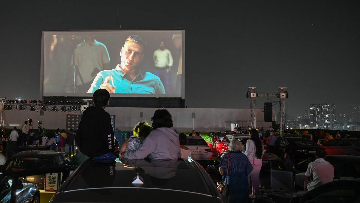 20 Movies to Watch This Fourth of July | 94.5 The Buzz | The Rod Ryan Show