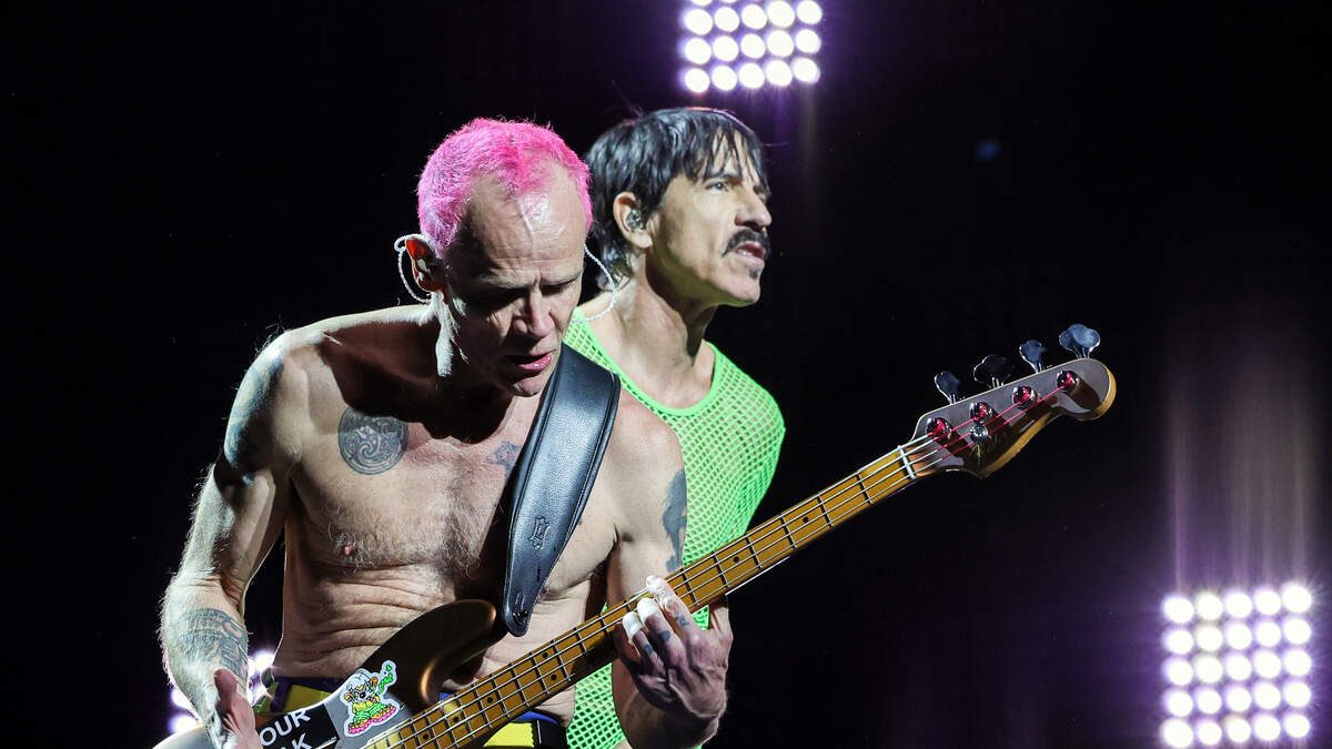Music: RHCP Announce 25th Anniversary "Californication" Vinyl | 94.5 ...