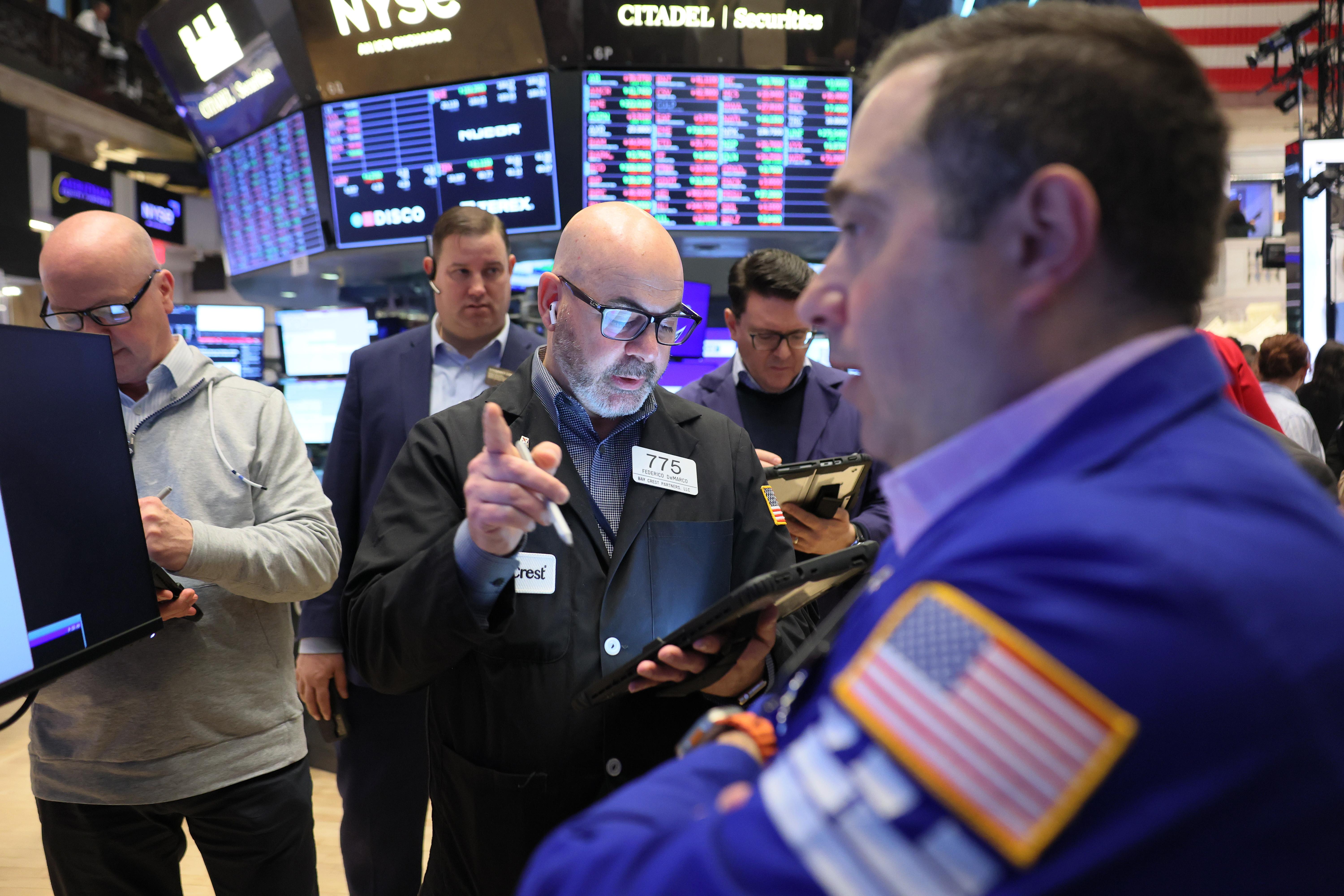 Dow Closes 600 Points Ahead As Trump Says Negotiations Underway With ...