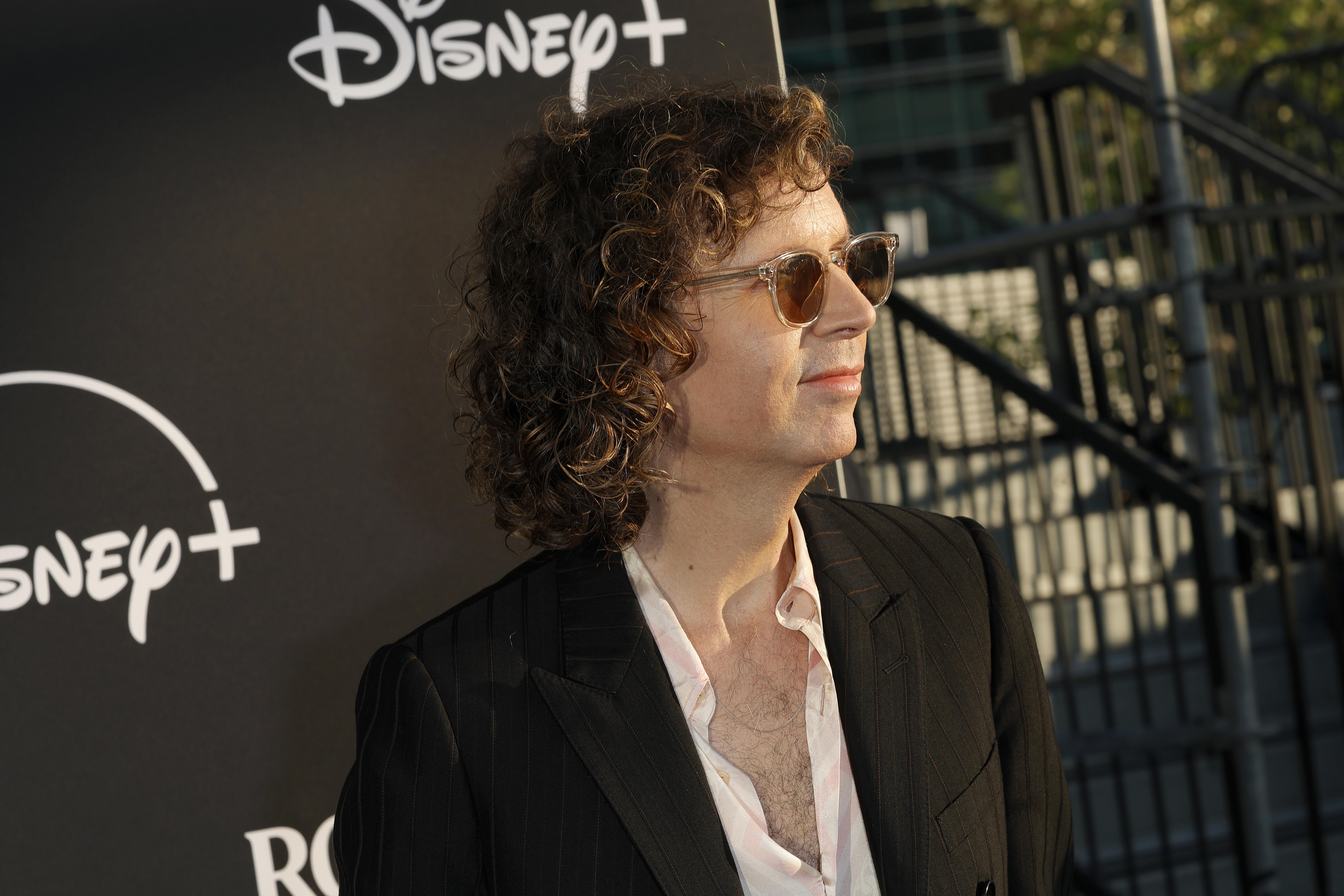 Beck Drops New Single, Announces North American 'Ride Lonesome' Tour ...