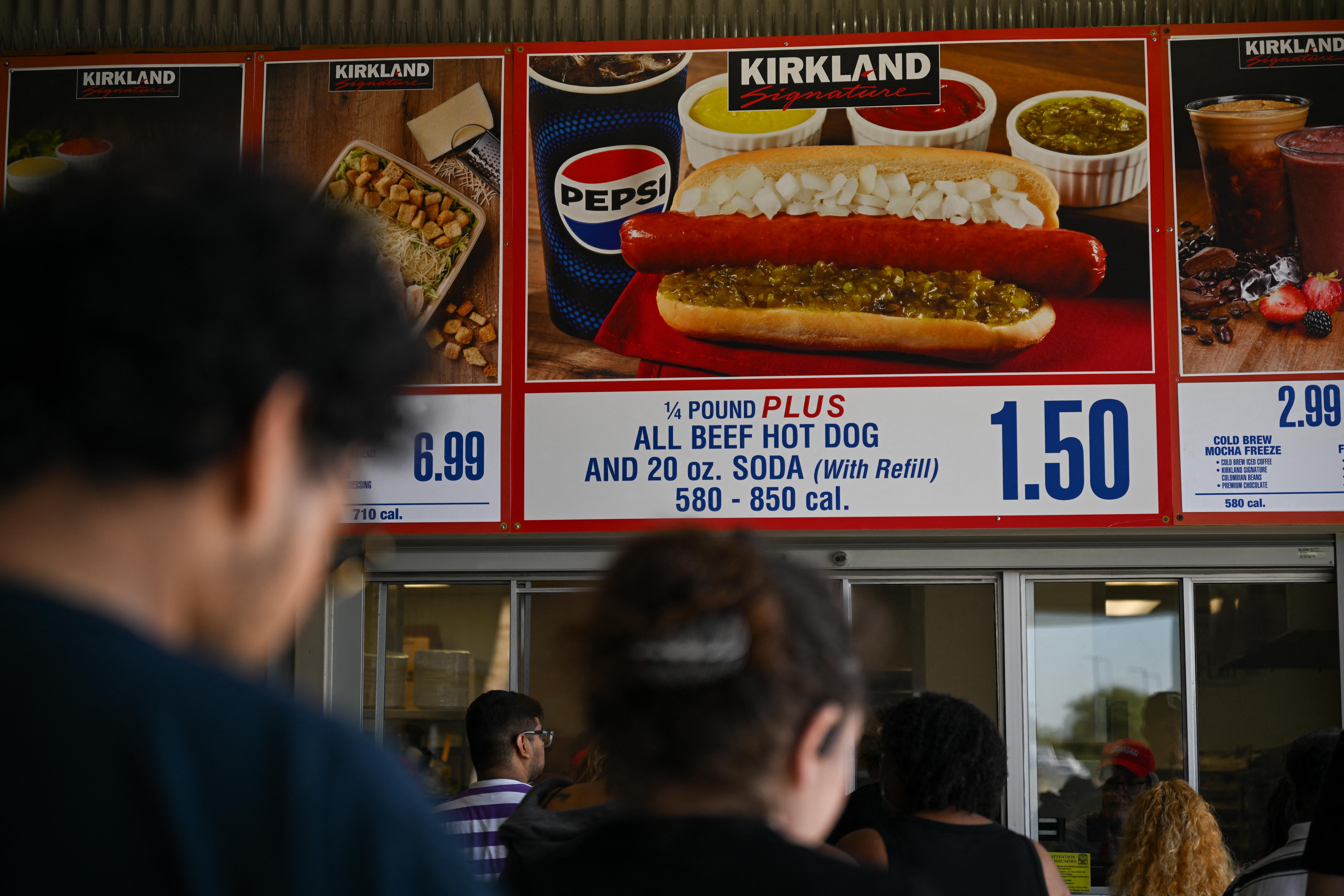 Costco Makes Changes To Hot Dog Combo For The First Time In 40 Years ...