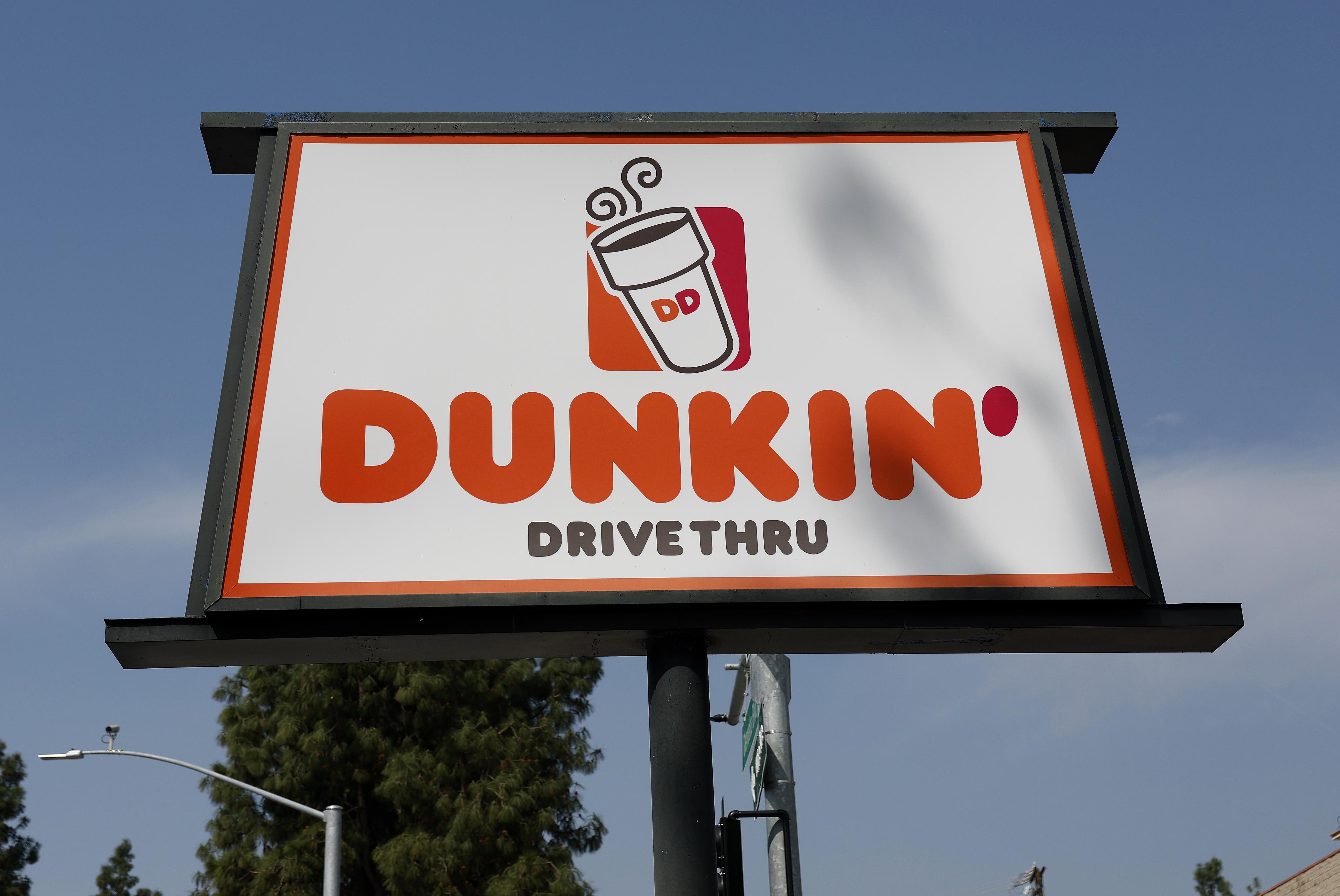 Dunkin' To Sell Iced Beverage Buckets Nationwide | iHeart