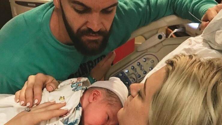 Dylan Scott Welcomes Son Into The World | 95.3 The Bull