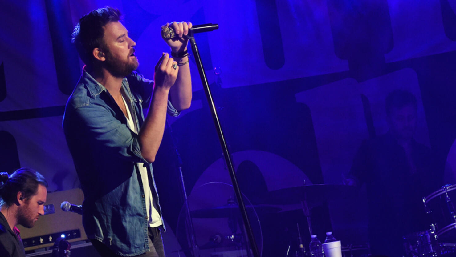 Charles Kelly Reflects On A Sad Bus Ride From Georgia | iHeart