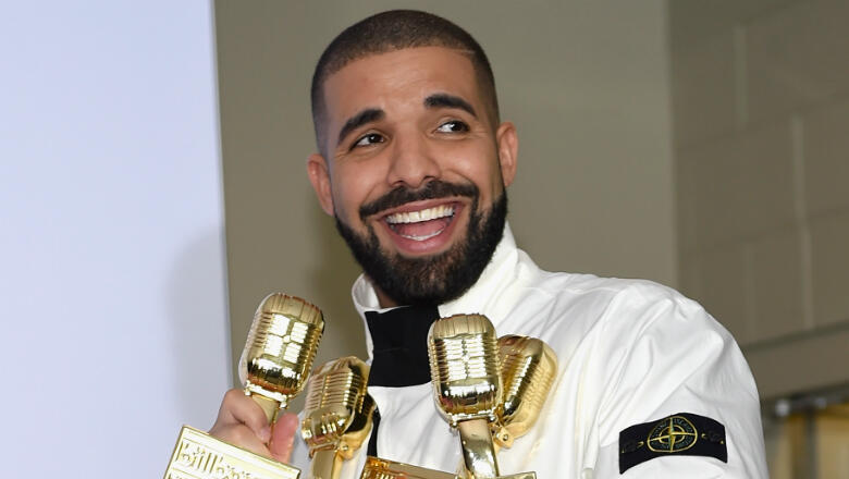 Drake Shares Texts With His Old High School Teacher | iHeart
