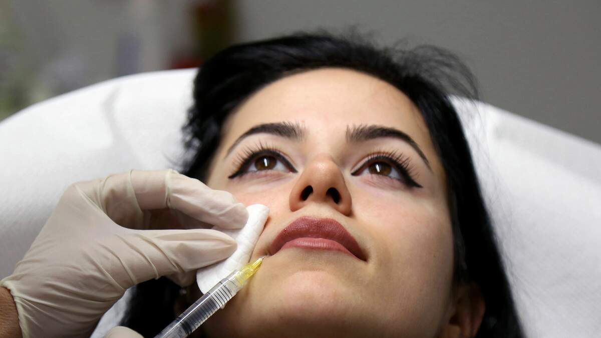 Lip Injections Gone Wrong in Scottland Leave Women Completely ...