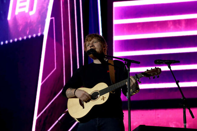 Lunchbox Discovers Big Artist For The First Time This Year | Bobby ...