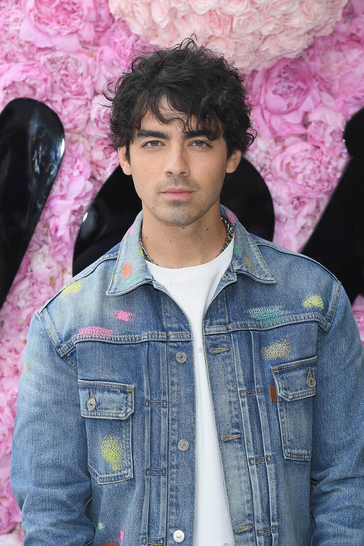 18 Famous Joes | iHeartRadio