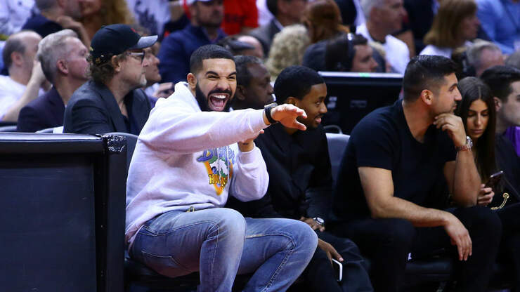 Drake's Response to Claims He Underwent Plastic Surgery To Get a 6-Pack ...