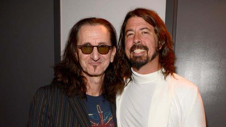 Geddy Lee Says He And Dave Grohl Became Friends Thanks To Their Moms ...