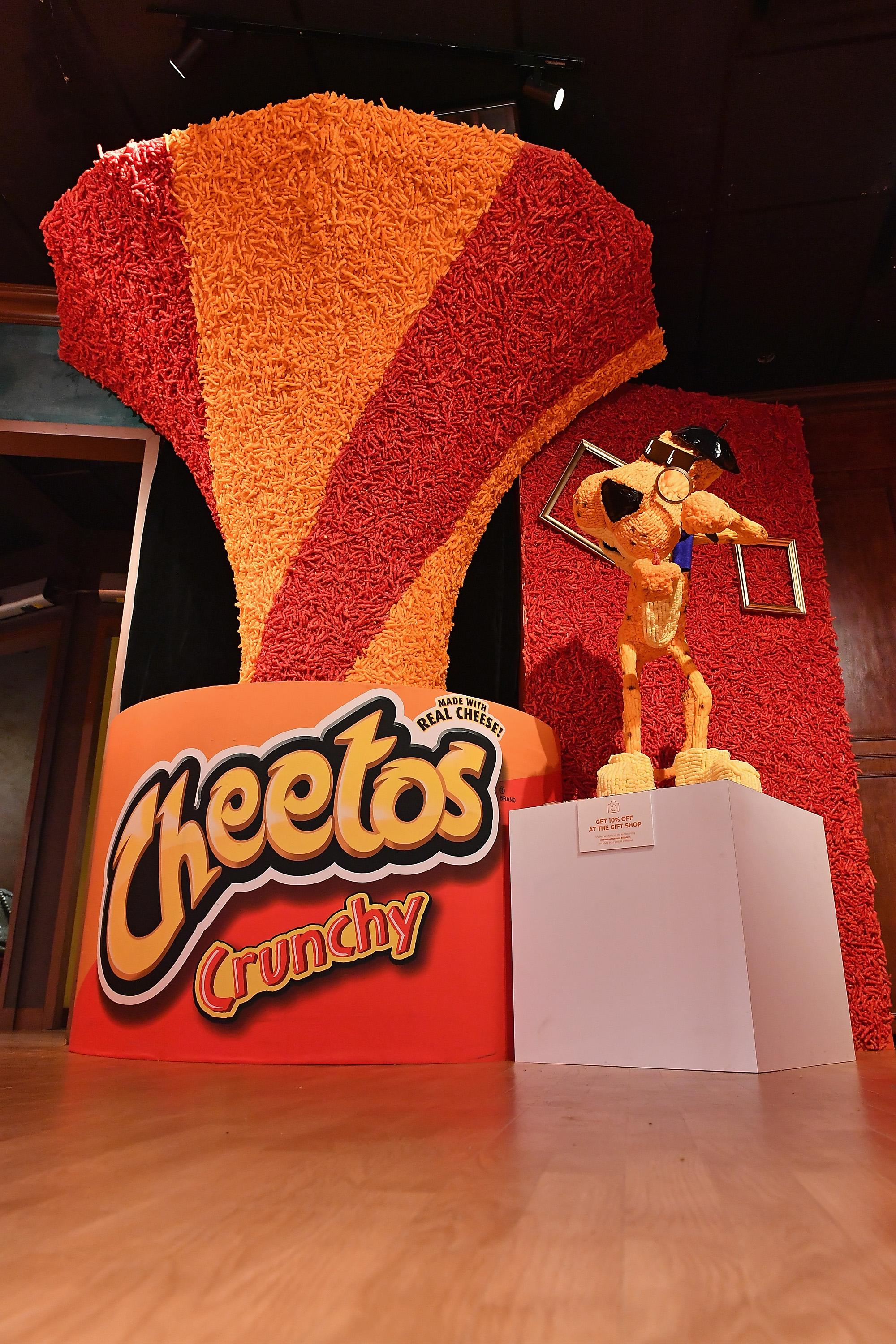 The Orange Cheetos Dust You Get on Your Fingers Has an Official Name ...