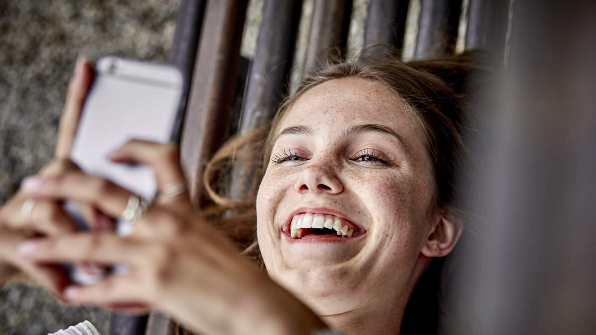 in #CASE you missed it… Beware Of 'Smart Phone Pinky' Syndrome | 95.7 ...