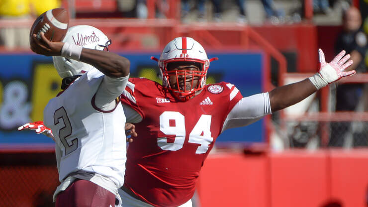 Buccaneers Select DT Khalil Davis In The Sixth Round Of The NFL Draft ...