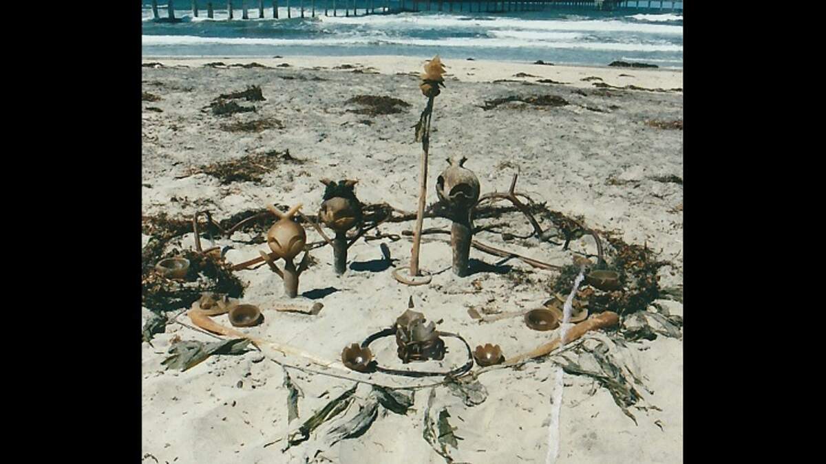 Alien Beach Party | Coast to Coast AM