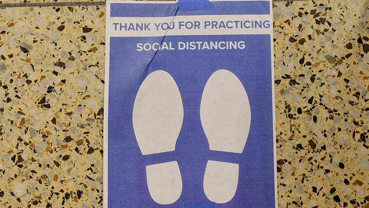 Experts Say That Six Feet Is Not Far Enough To Stop COVID-19 From ...