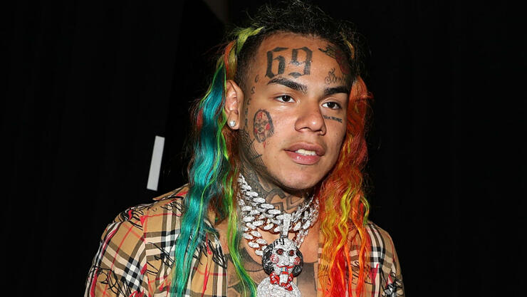 6ix9ine Appears To Confirm He's Expecting A Baby Boy With Girlfriend ...