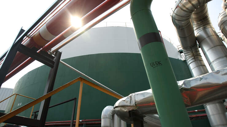 Water Tank Explodes In A Central Valley City, Killing One Person ...