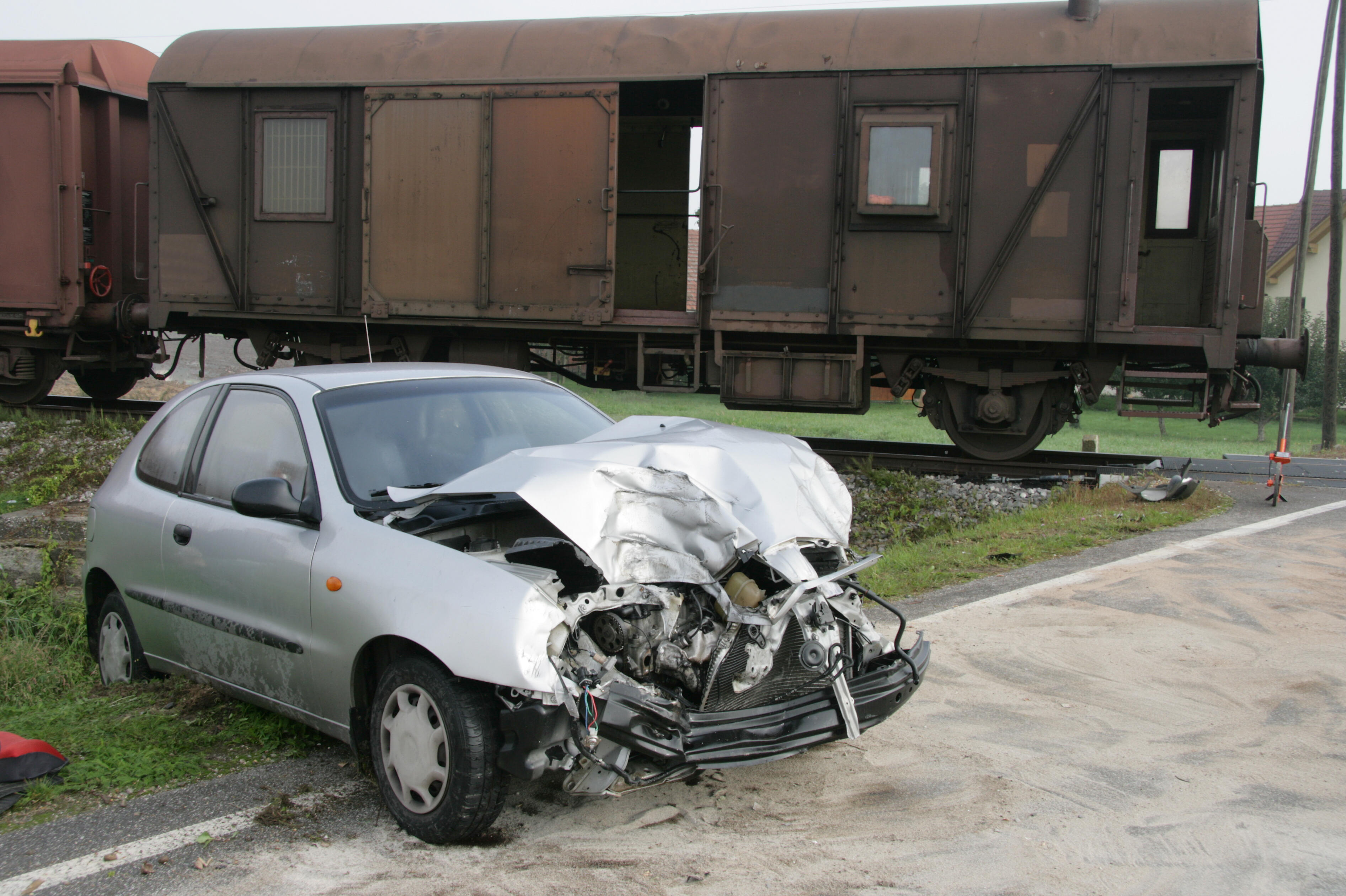 Shocking Video Shows Train Slamming Car Off The Tracks In South Florida ...