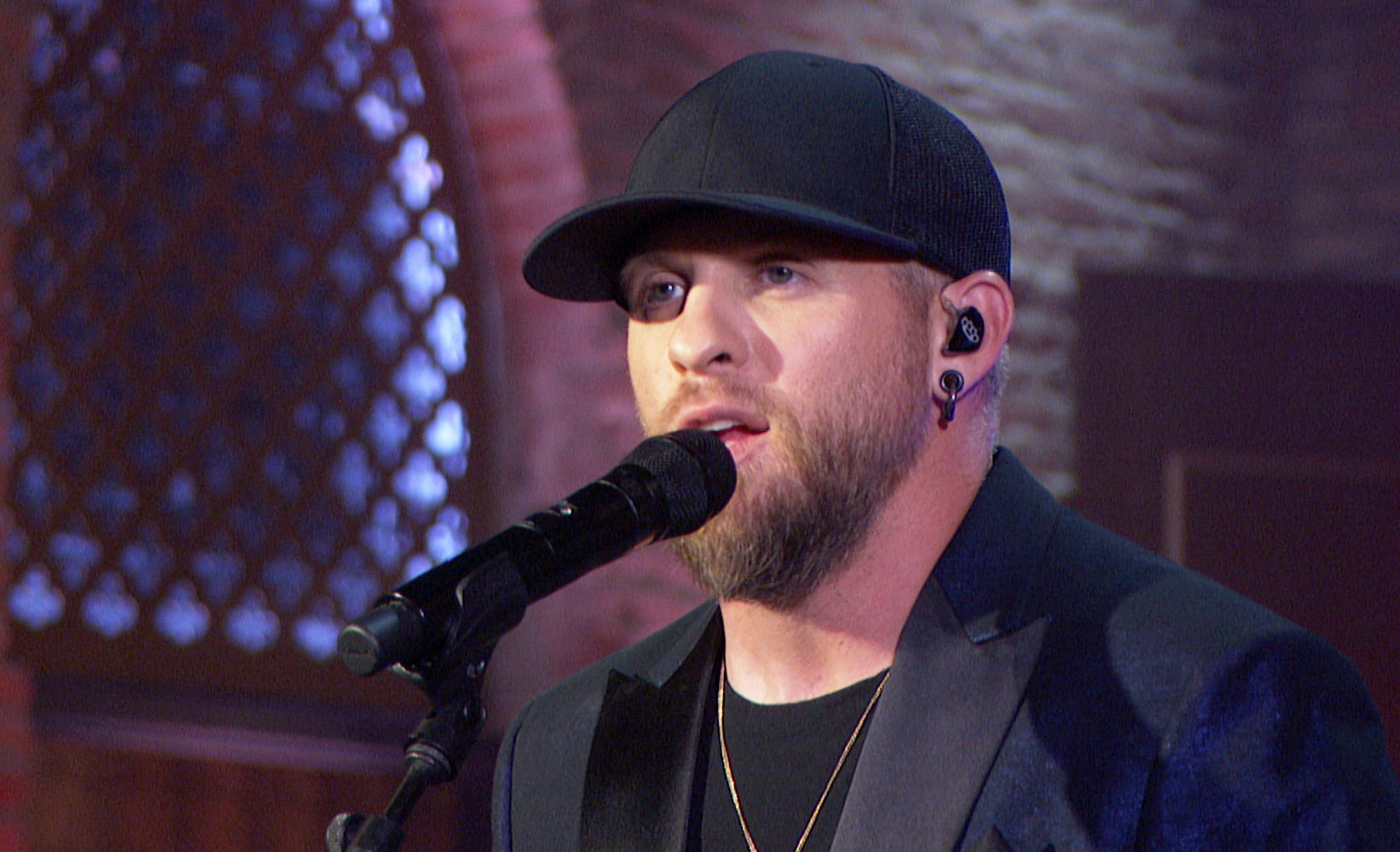 Brantley Gilbert Meets Young Fan For Her ‘Make-A-Wish’ & It’ll Make You ...
