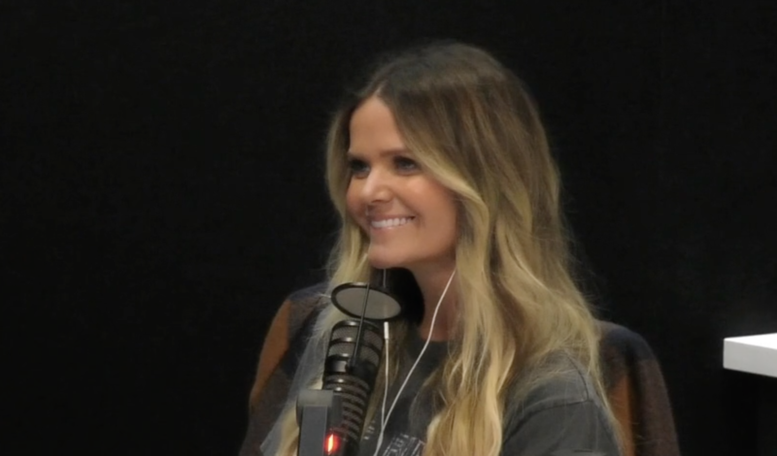 Amy’s Daughter Wants to Watch ‘Terrifier 2’ With Her | iHeart