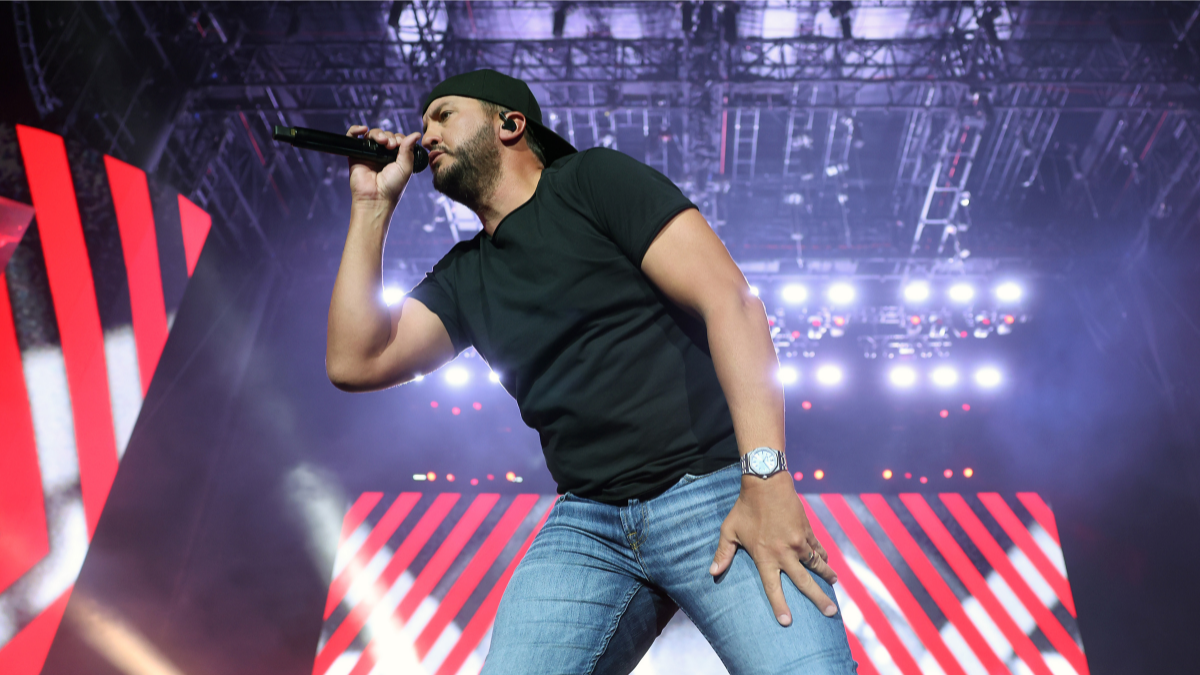 Luke Bryan Drops 'Your New Summer Anthem' To Kick Off The Weekend | iHeart