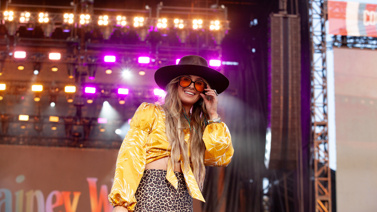 Lainey Wilson Gets Nostalgic About Young Love On Tennessee Farm | iHeart