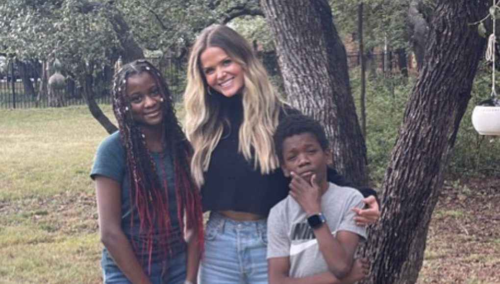 Amy Uses Interrogation Technique on Kids After Getting in Trouble | iHeart