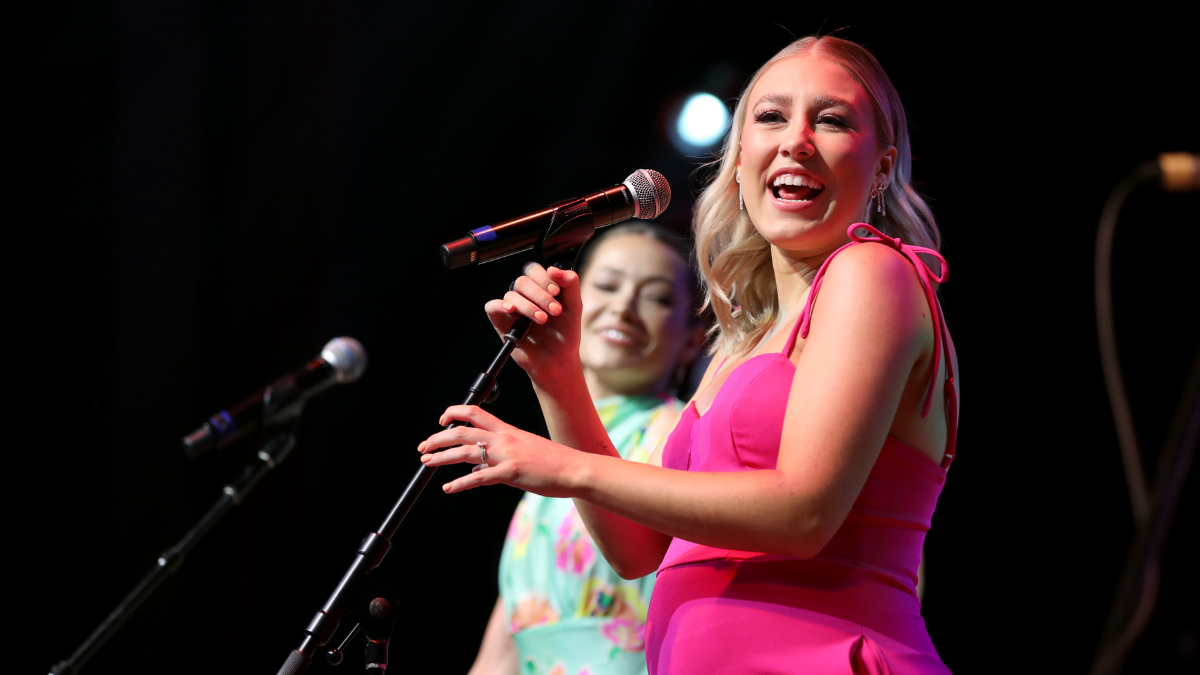 Maddie Font Shares How She's 'Surviving' The Final Days Of Her ...