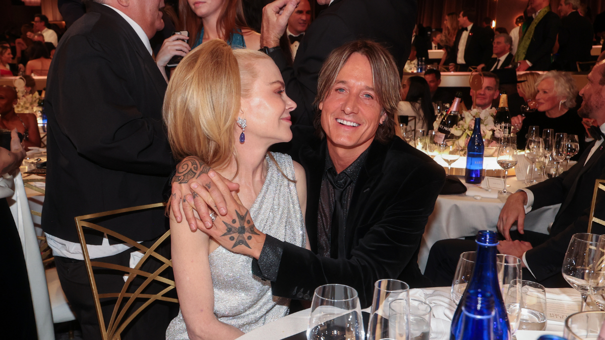 Nicole Kidman, Keith Urban Have Romantic 'Date Night' At 82nd Golden ...