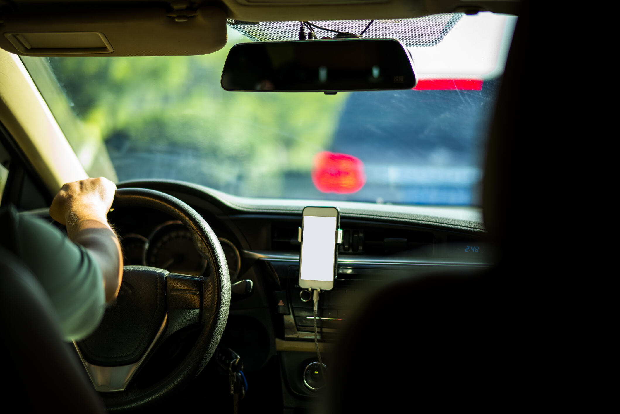 Woman Denied Lyft Ride Because of Her Size | iHeart