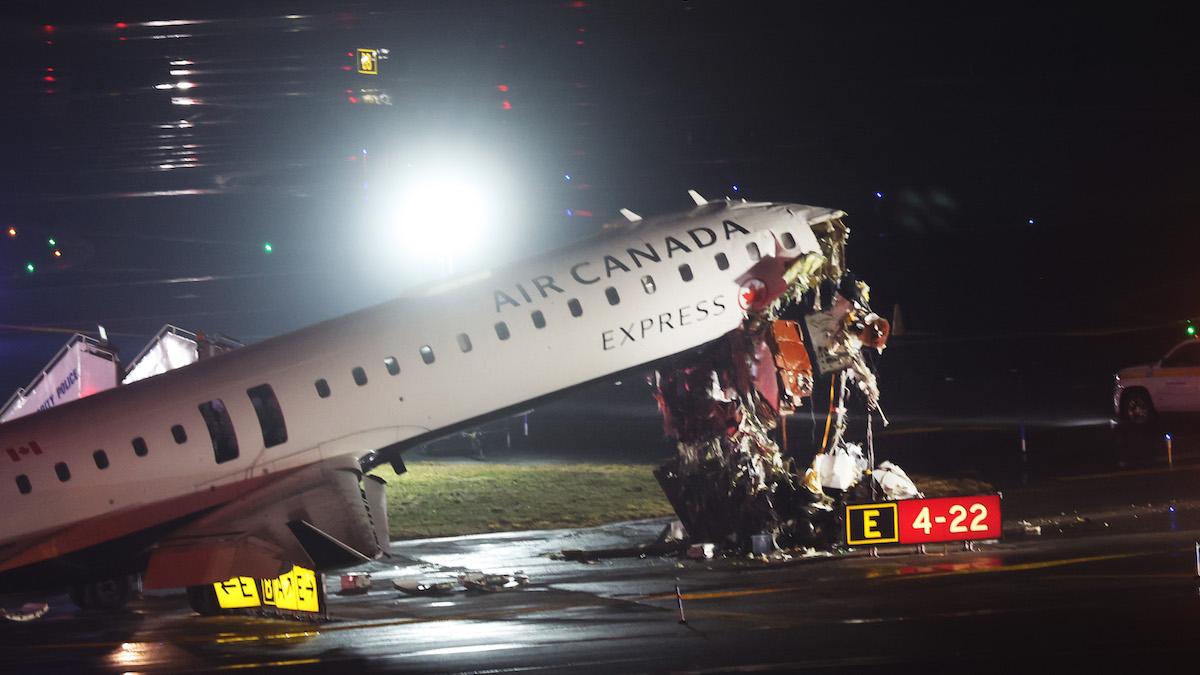 New Video Shows Exact Moment Air Canada Jet Crashes Into Fire Truck ...