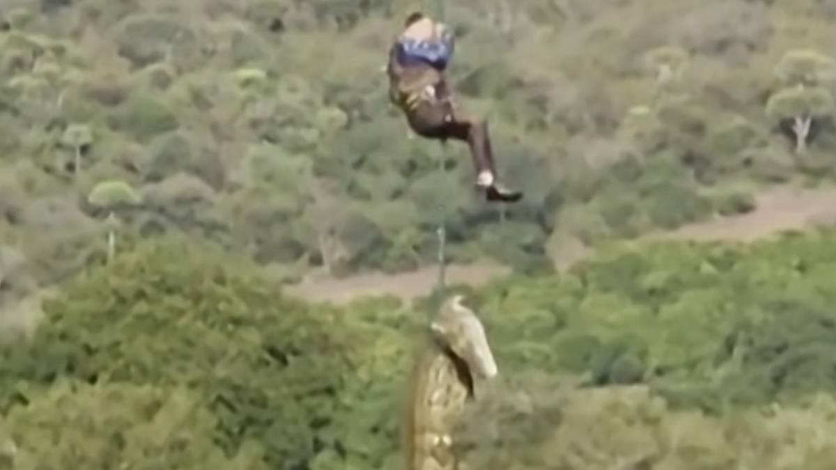 Video Shows Officer Airlifted From River After Retrieving Body Of ...
