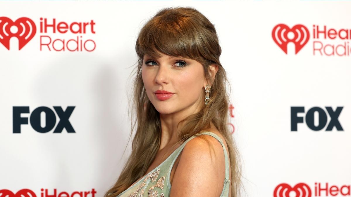 Taylor Swift Says New Song For ‘Toy Story 5’ Feels Like ‘Coming Home ...